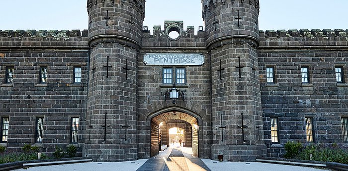 The Interlude at Pentridge: Роскошь в тюремных стенах!